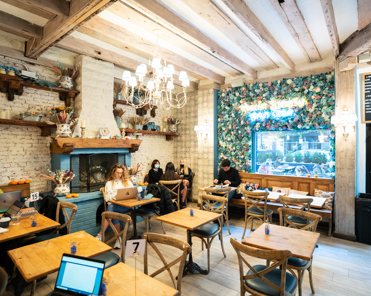 IY Upper East Side - Order Online